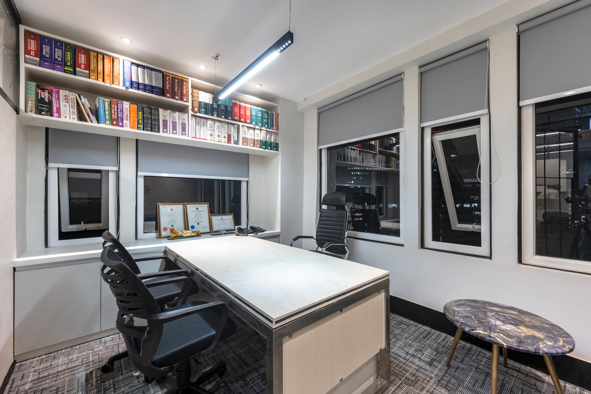 Affordable Awning Windows for Your Office - Aluplex